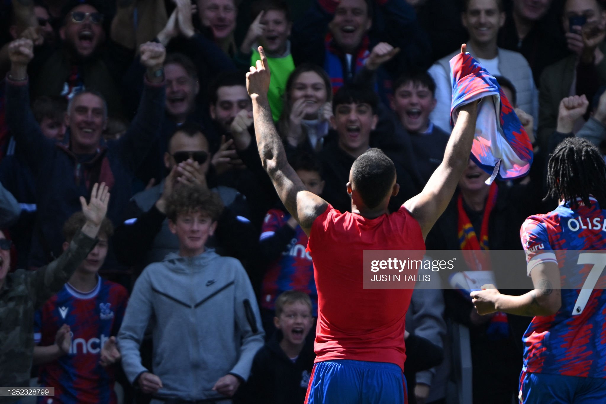 MAX EPL: Watch Jordan Ayew and Jeffery Schlupp score in Crystal Palace ...
