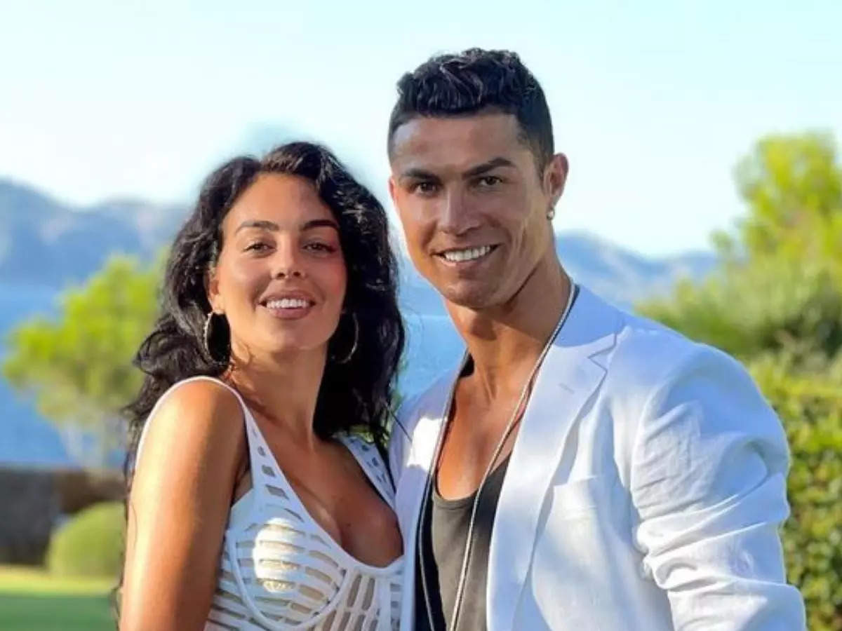 CR7 places girlfriend Georgina on $170k monthly salary for life » Max TV